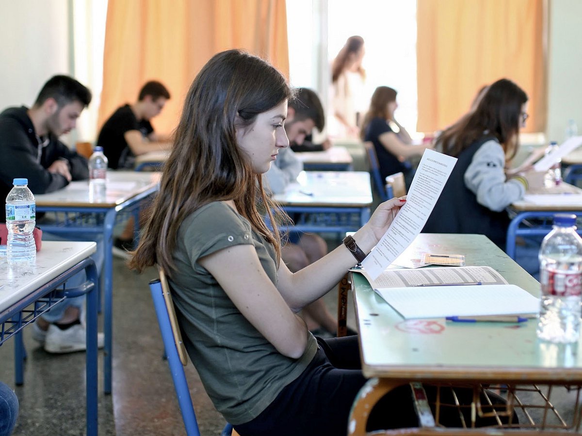 Πανελλαδικές εξετάσεις: Πώς συμπεριφερόμαστε στο παιδί και πώς το ...